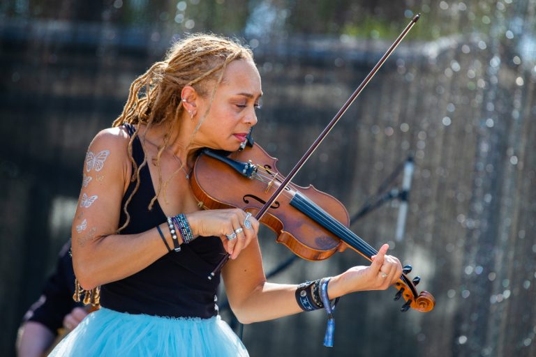 Big Blues Bender – Everything, An Elevator Ride Away!