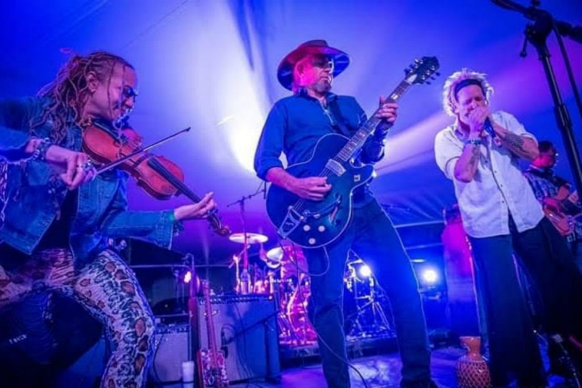 JP Soars Gypsy Blue Revue – Big Blues Bender